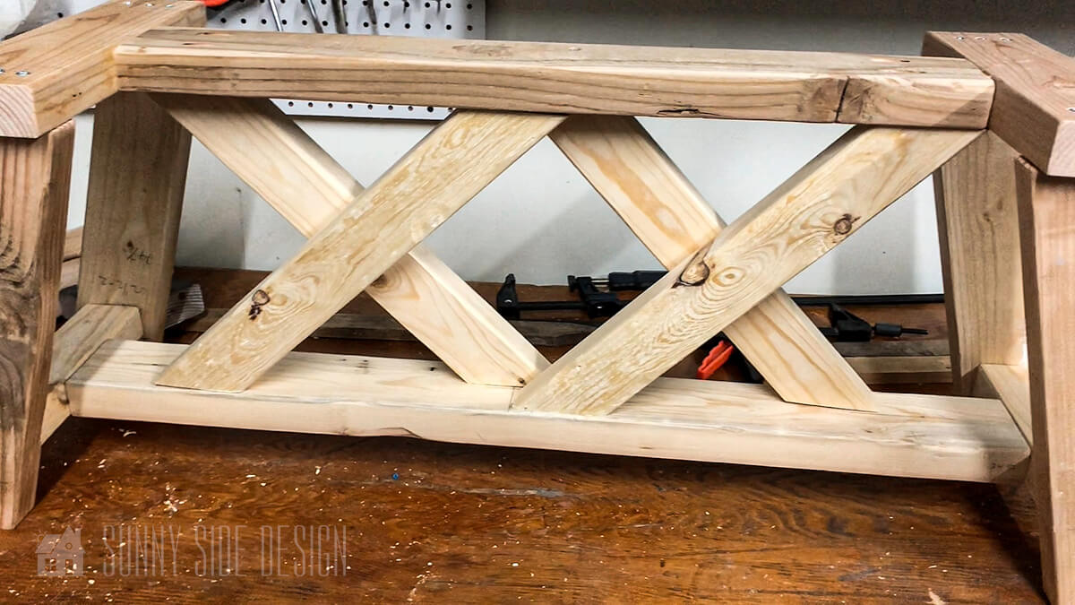 Simple 2x4 Bench with Plans | Farmhouse Bench | Sunny Side Design