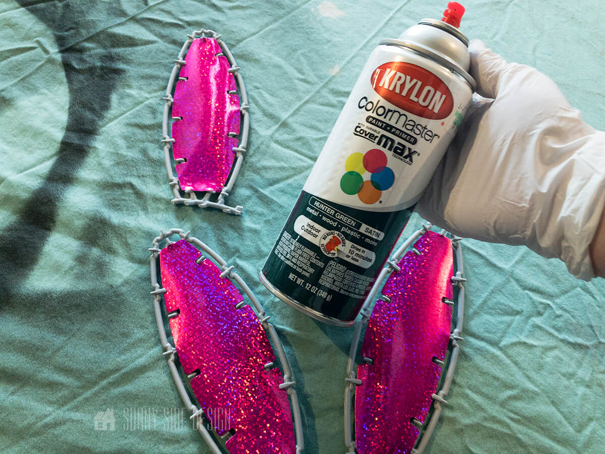 Inexpensive DIY Outdoor Easter Decoration You Have to Make