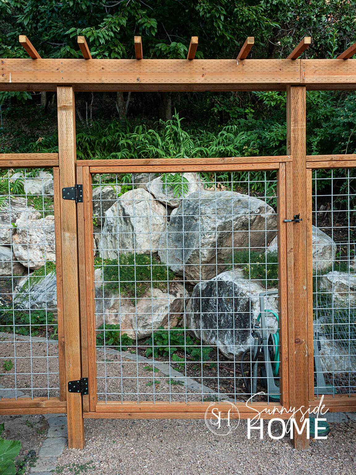 How to Make a Modern Deer Fence for Your Garden | Sunnyside Home