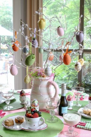 50 Simple Easter Tablescape Ideas You Need to See | Sunnyside Home