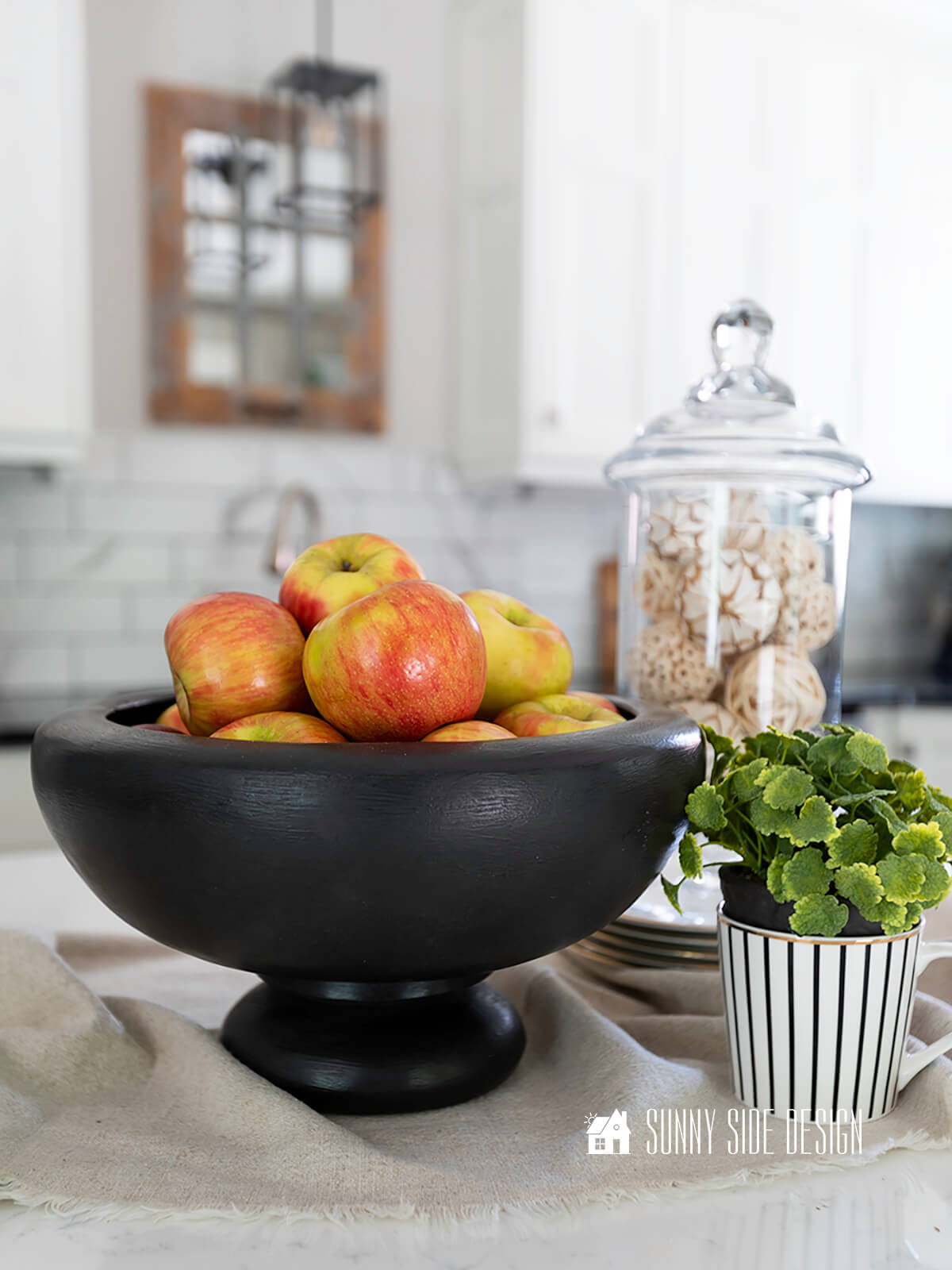 Simple DIY Pedestal Bowl with Thrift Store Finds | Sunny Side Design