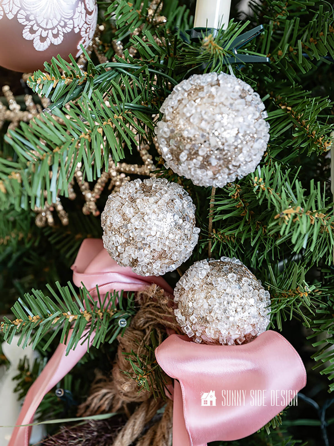 How to Decorate Your Christmas Tree Like a Pro | Sunnyside Home