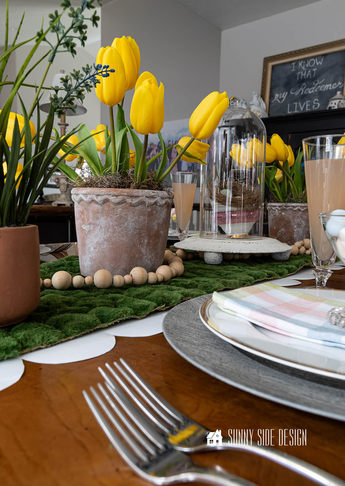 Create a Beautiful Easter Tablescape on a Budget | Sunnyside Home
