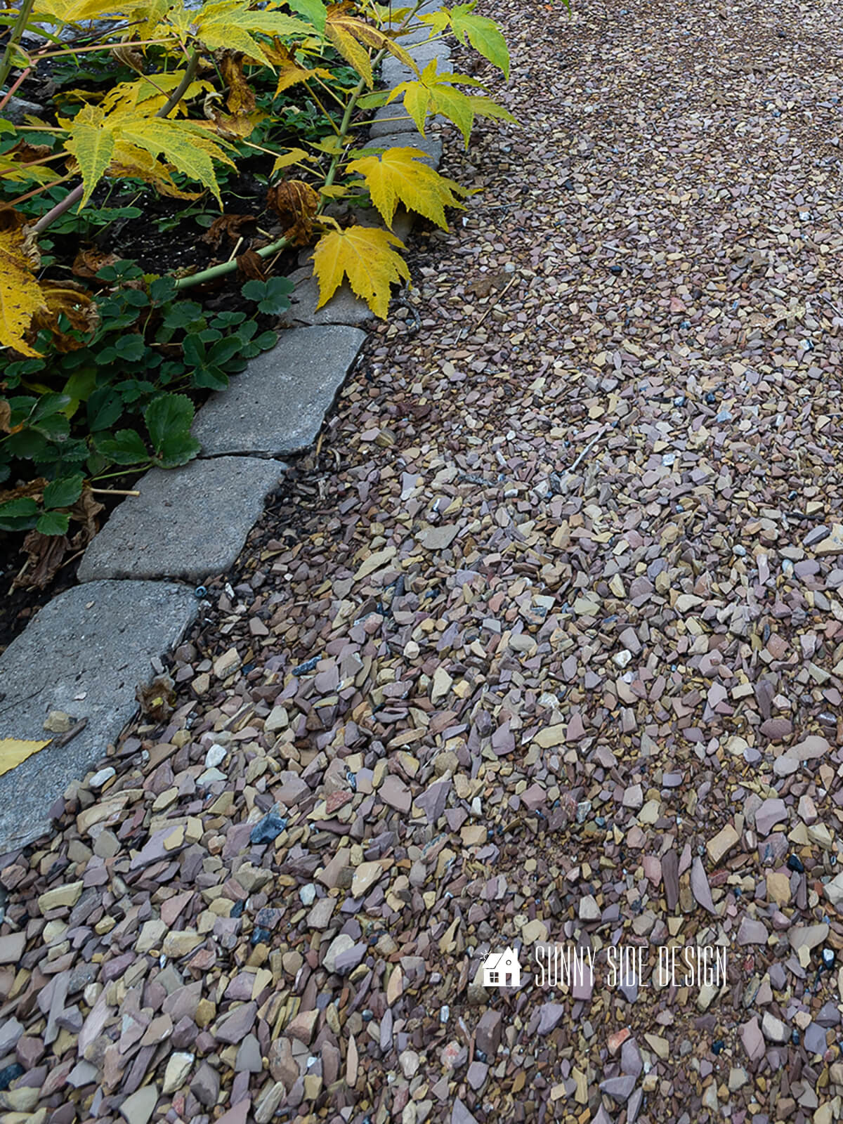 How to Make a Cheap and Easy Garden Path | Sunnyside Home