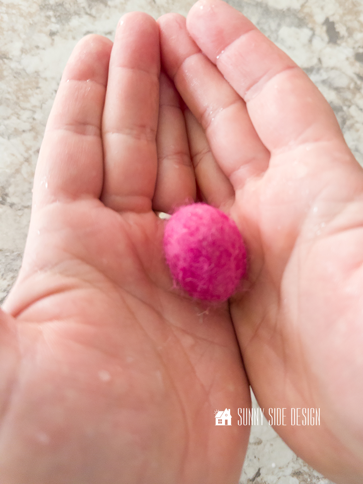 Easy Acorn Craft with Real Caps and Wool Balls | Sunnyside Home