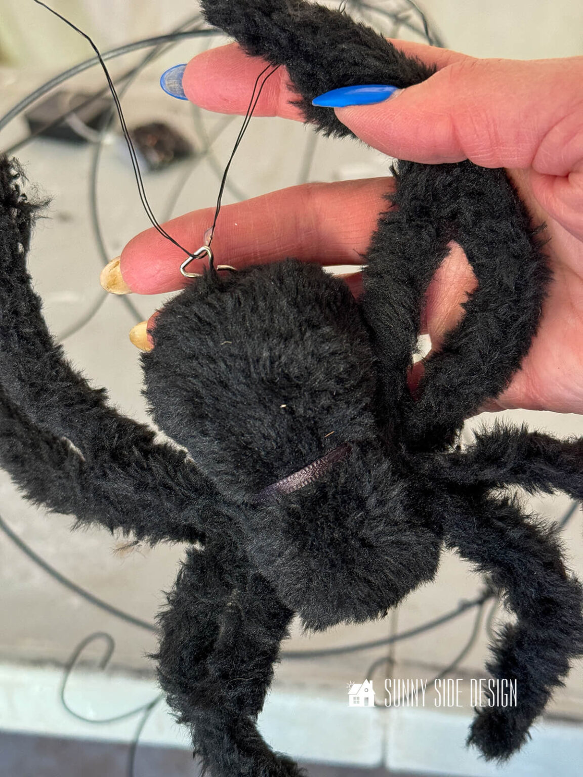 Easy Spider and Web Halloween DIY Outdoor Decorations | Sunnyside Home