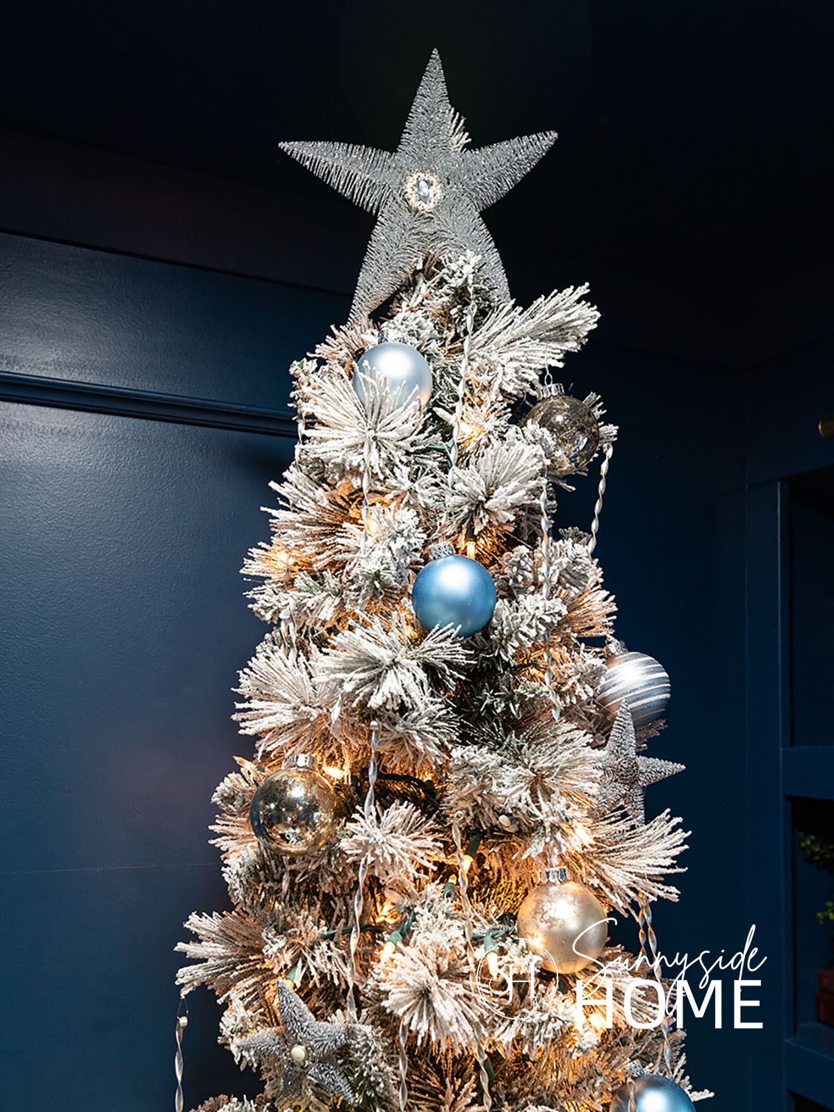 How to Make a Christmas Star with Bottlebrush Trees | Sunnyside Home